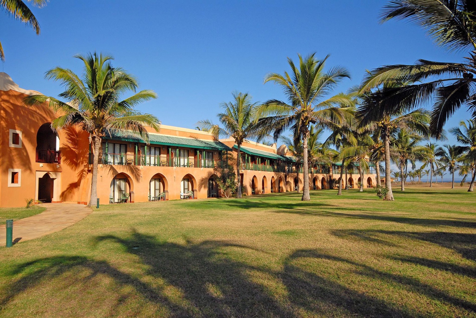 AVANI Pemba Beach Hotel & Spa - Mozambique | Rhino Africa