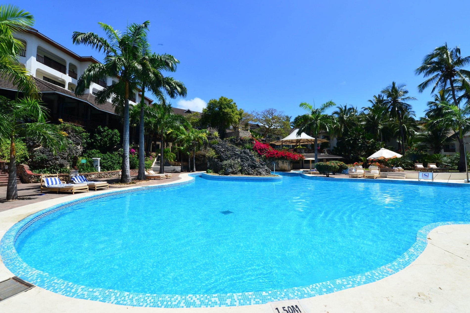 Diani Reef Beach Resort - Kenya | Rhino Africa