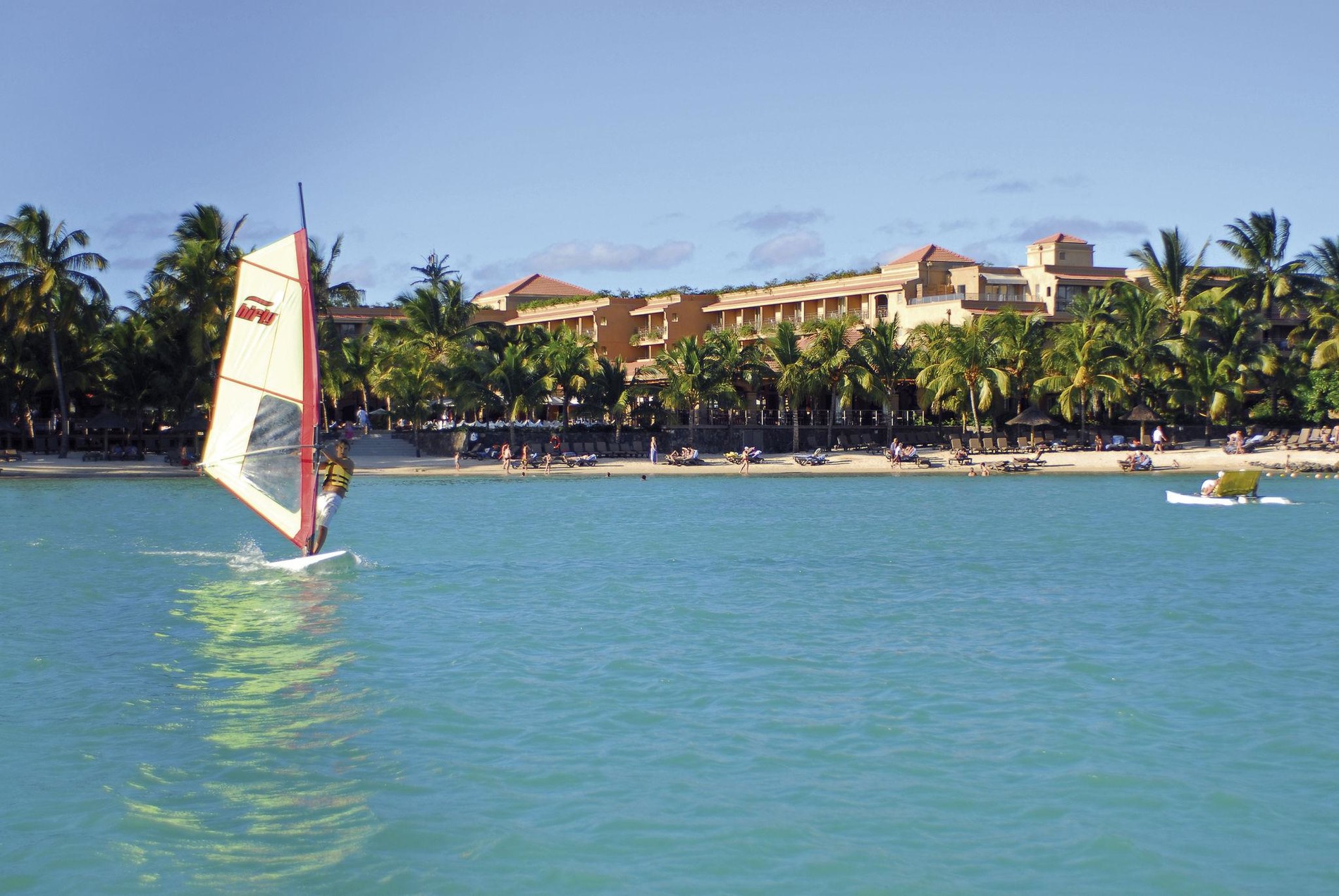 Mauricia Beachcomber - Mauritius | Rhino Africa