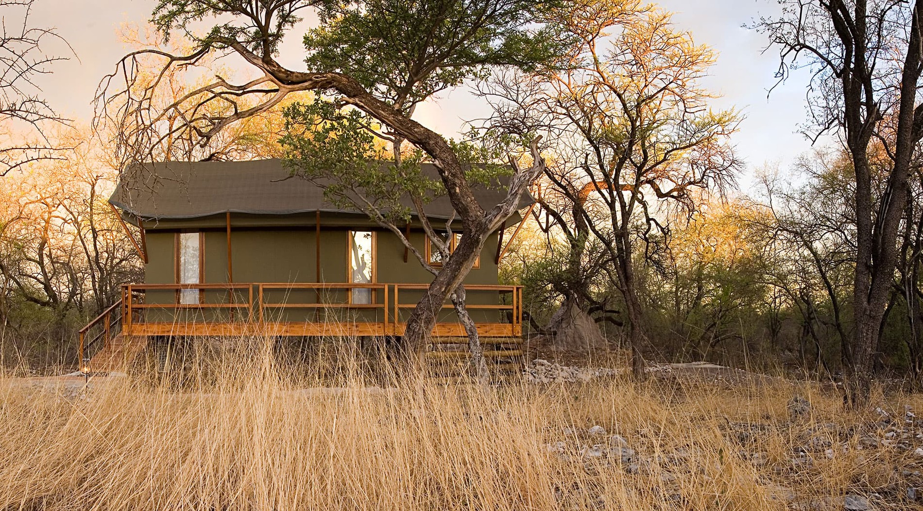 Mushara Outpost - Etosha Park Safari Lodges | Rhino Africa
