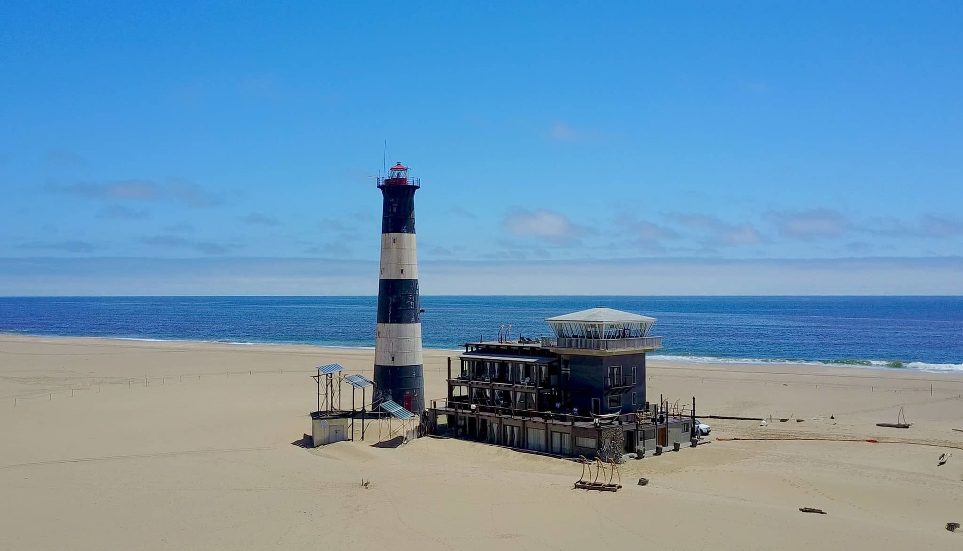 Pelican Point Lodge - Namibia | Rhino Africa